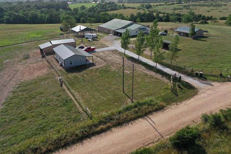 Devon Farm on EquineNow