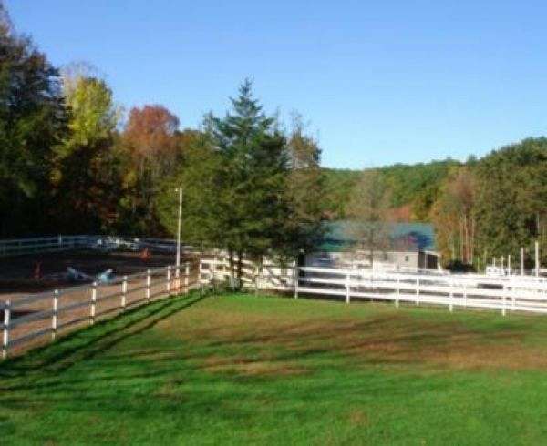 High Meadow Stables, LLC on EquineNow
