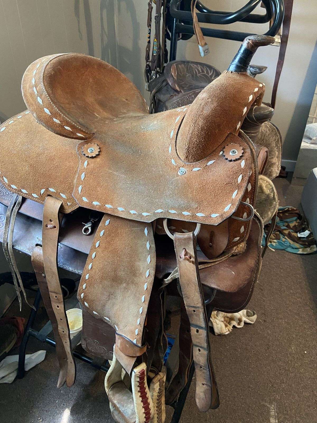 Barrel Saddle