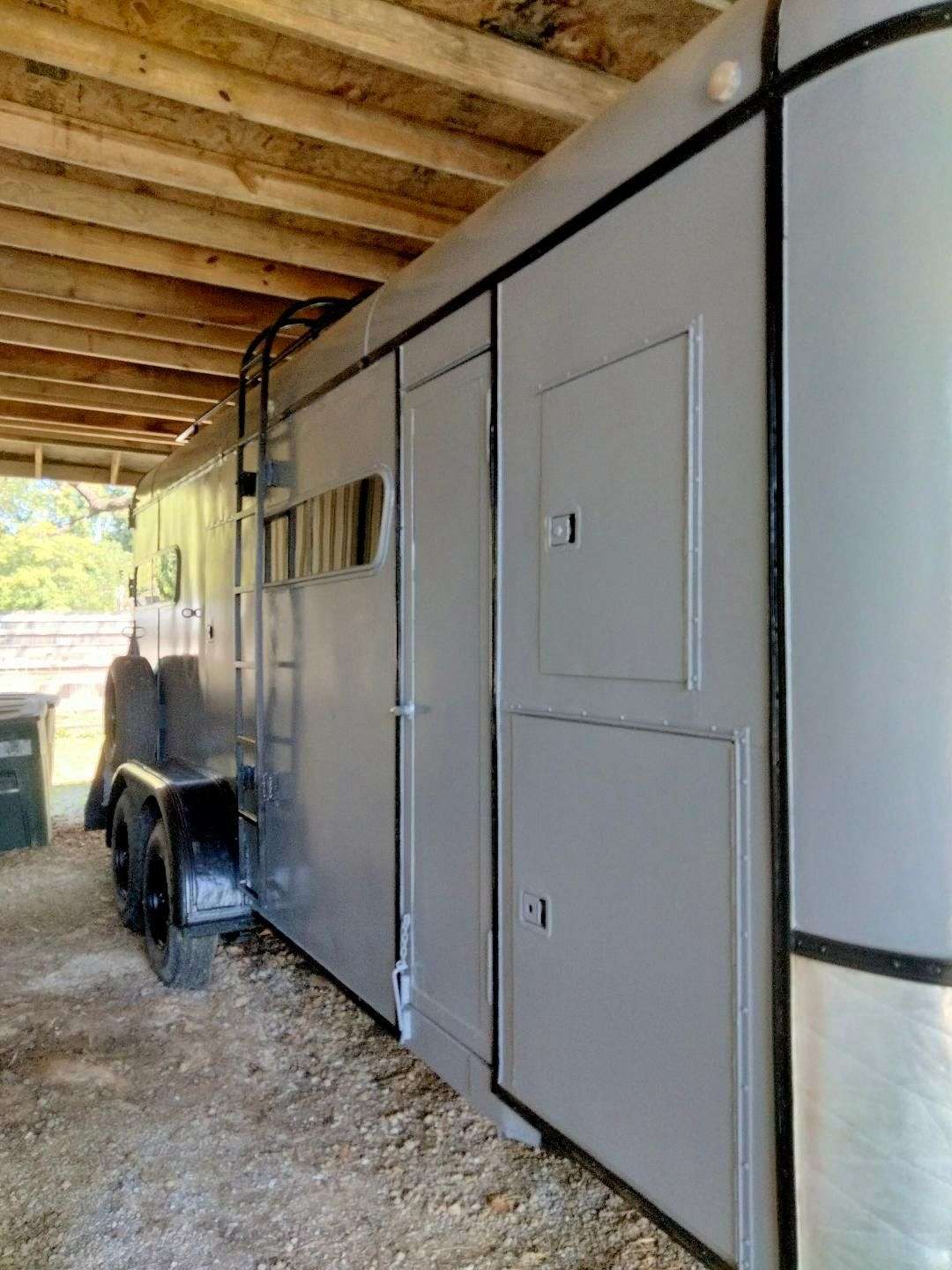 4-Horse Straight-Load Bumper Pull Trailer