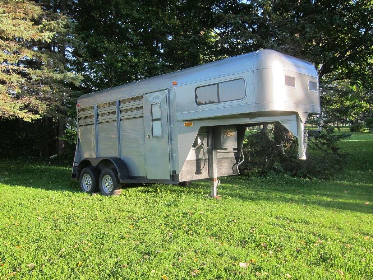 Horse Trailer