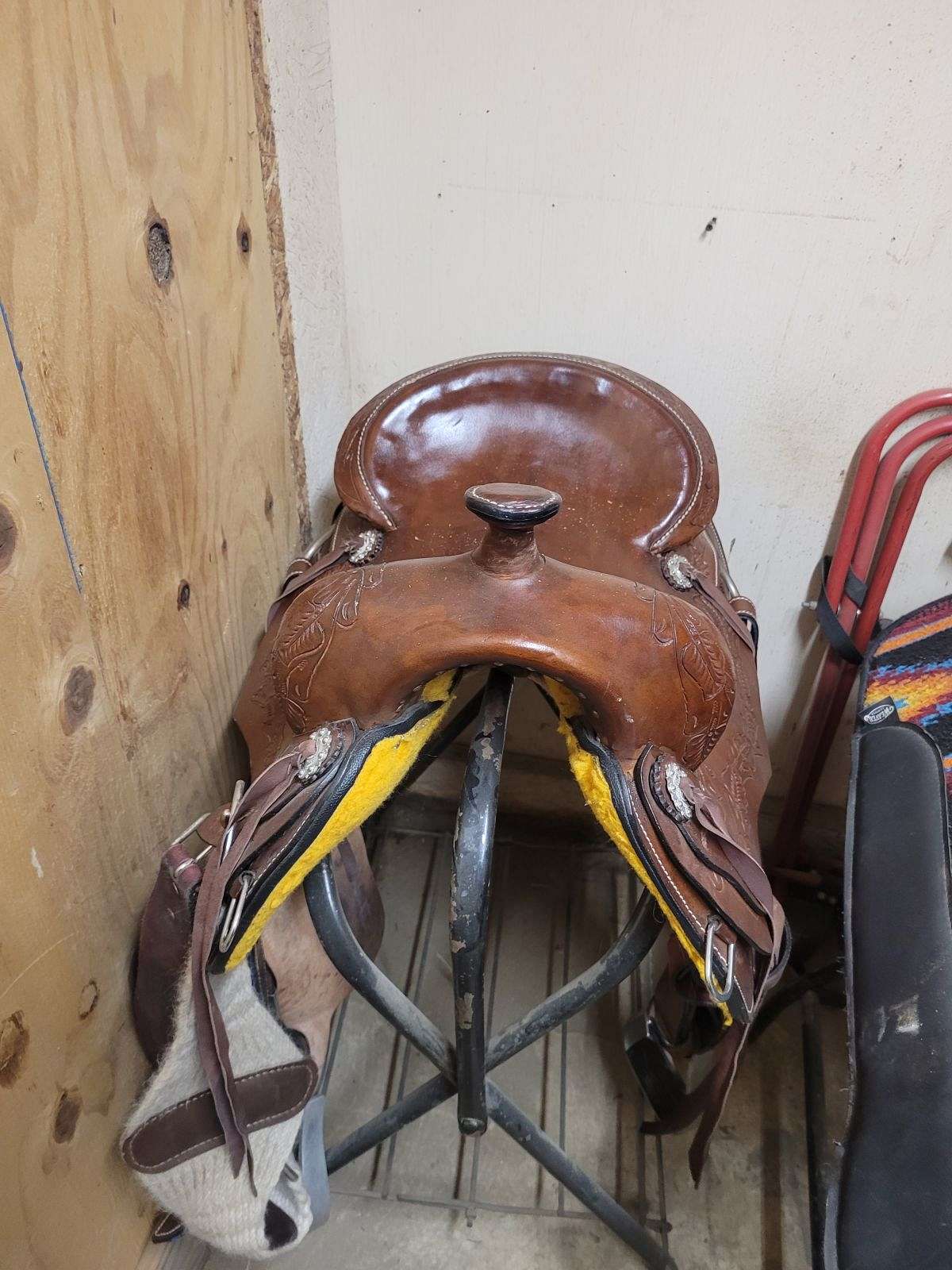 16inch Roping saddle