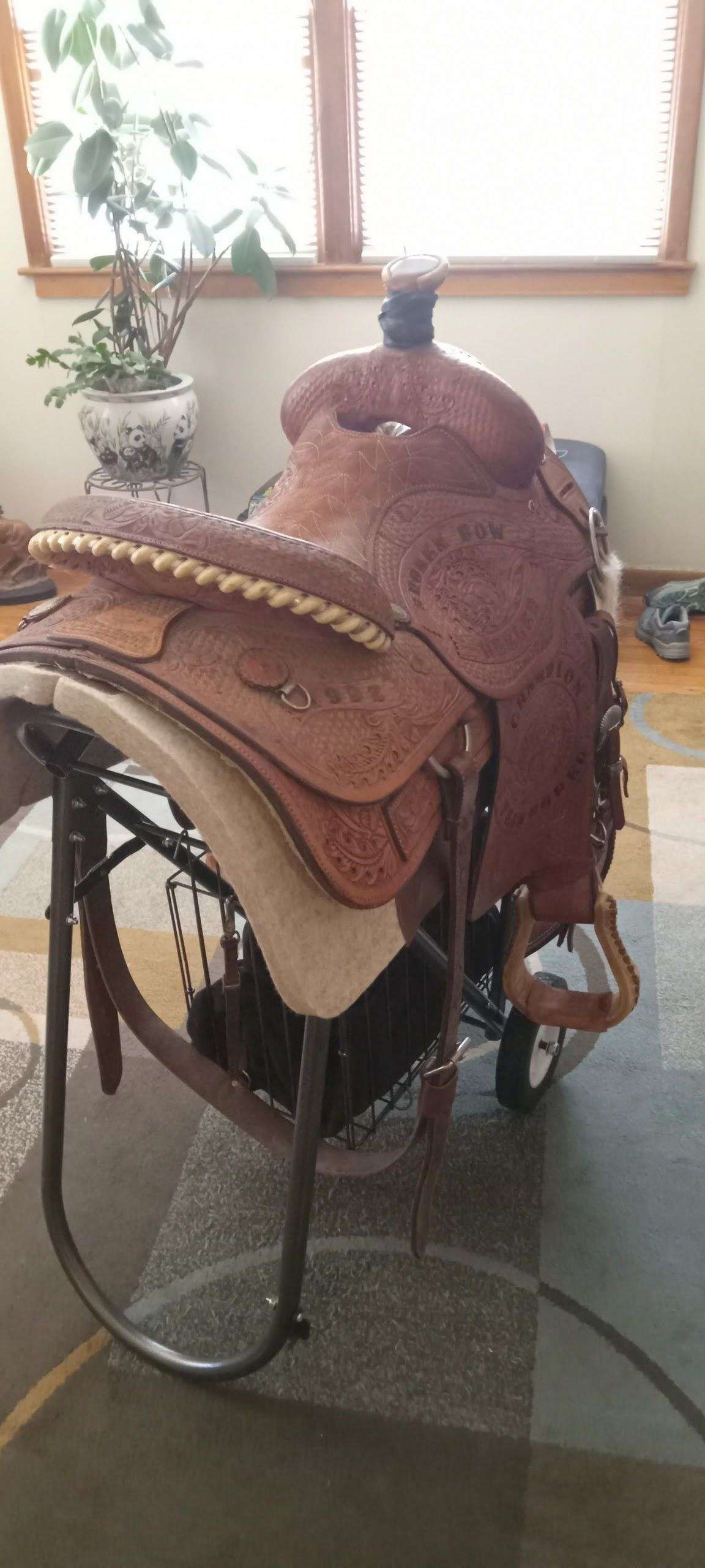 Texas Star roping saddle