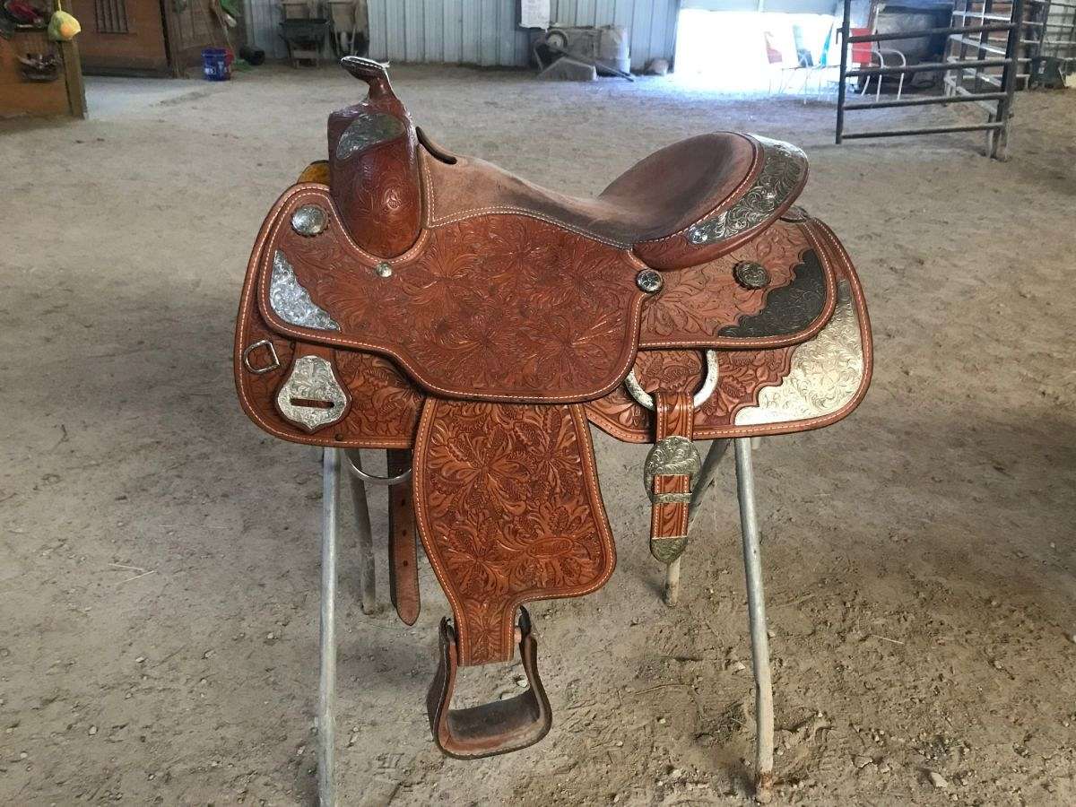 Western Show Saddle