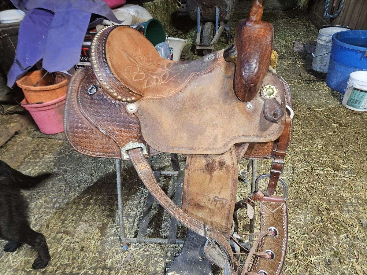 Double J Saddlery
