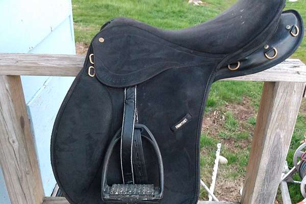Wintec endurance saddle