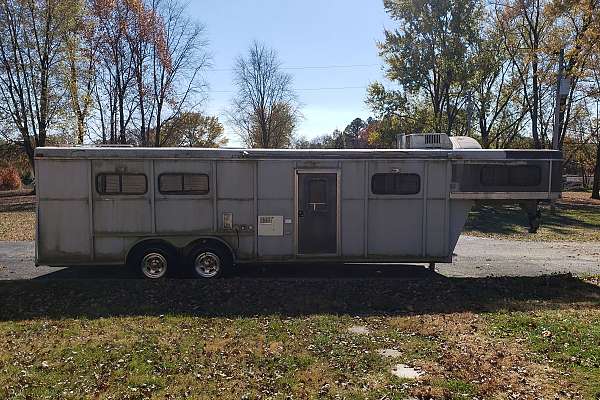 Big Valley Horse Trailer