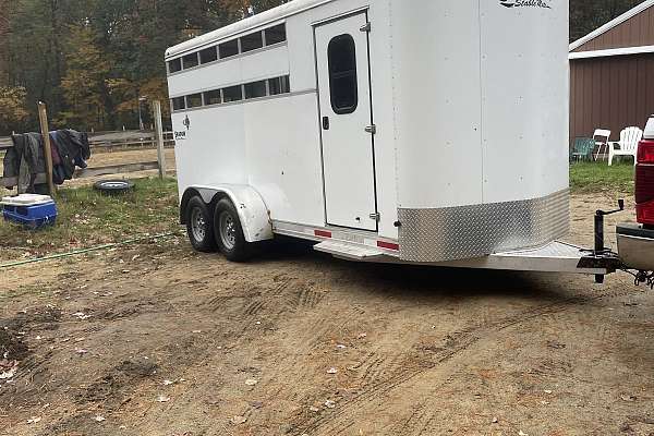 2014 Shadow bumper pull aluminum 3 horse slant with tack room