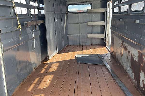 1991 3 Horse Slant load Stock Combo Trailer