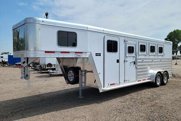 Featherlite 2 horse slant load GN