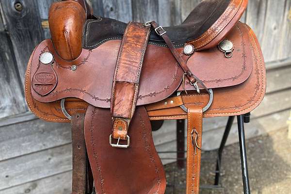 18inch Roping saddle