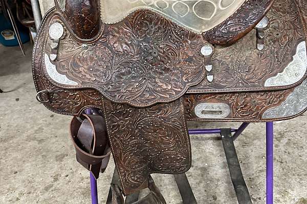 Carl Ammerman reining saddle