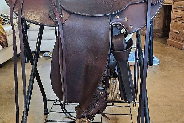 Kenda Texas Saddle Visalia Single Skirt