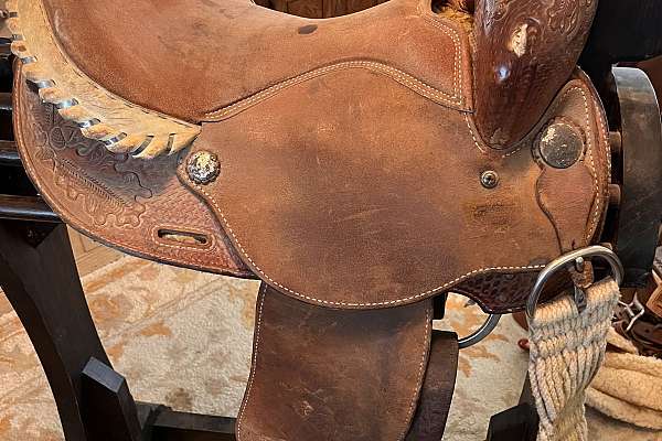 Corriente barrel saddle 14.5-15