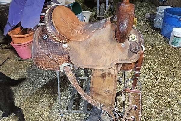 Double J Saddlery