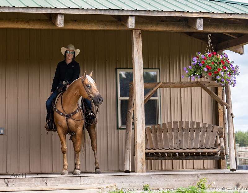 Nugget - Gorgeous Ranch & Reining Horse 8 yo Palomino APHA Gelding!