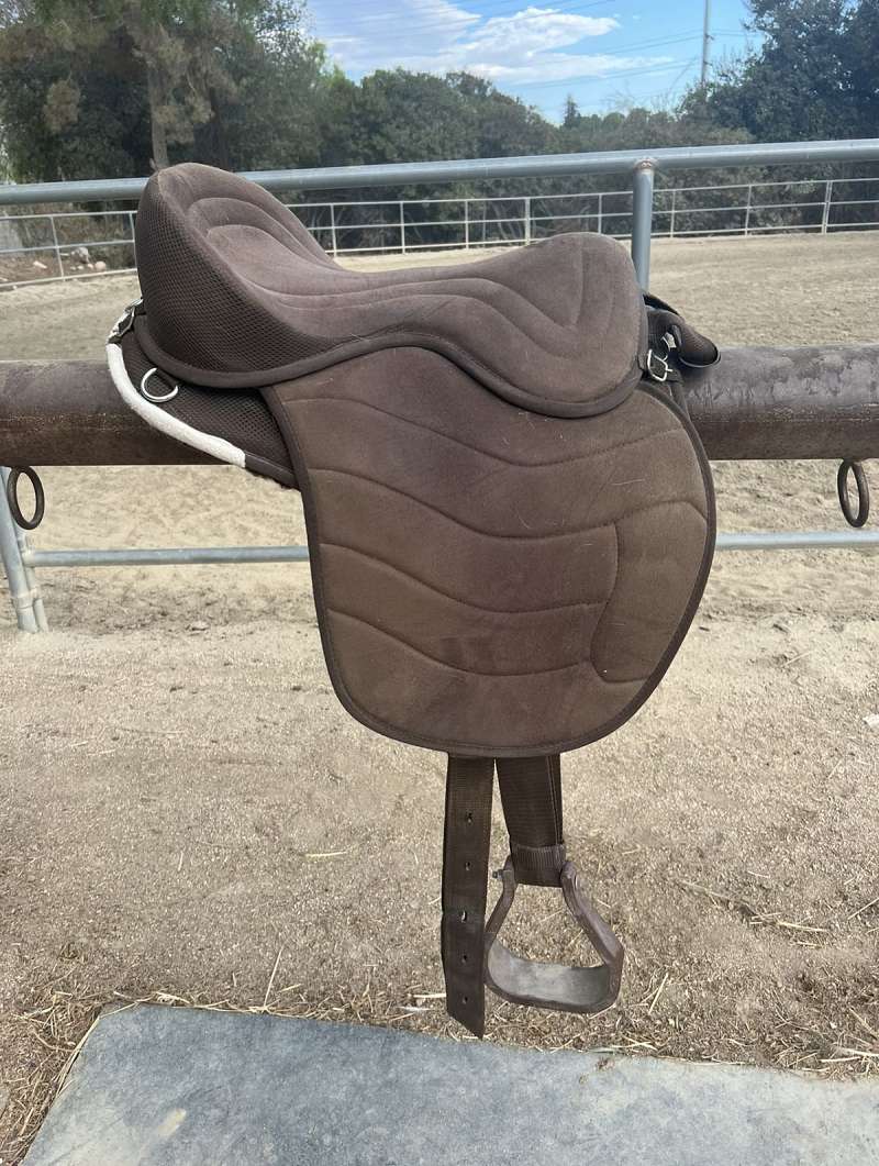 Used English Tack and Supplies for Sale